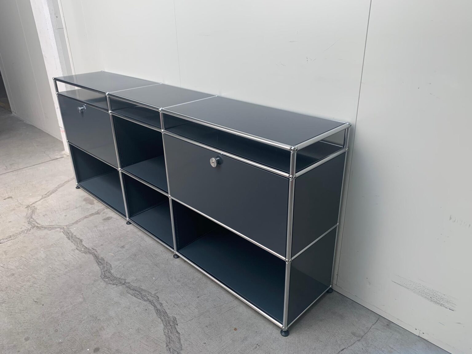 USM Haller Regal 3×3 in anthrazitgrau – MS Möbelhandel